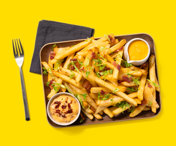 Hot Sauce Fries | McCain® Foodservice