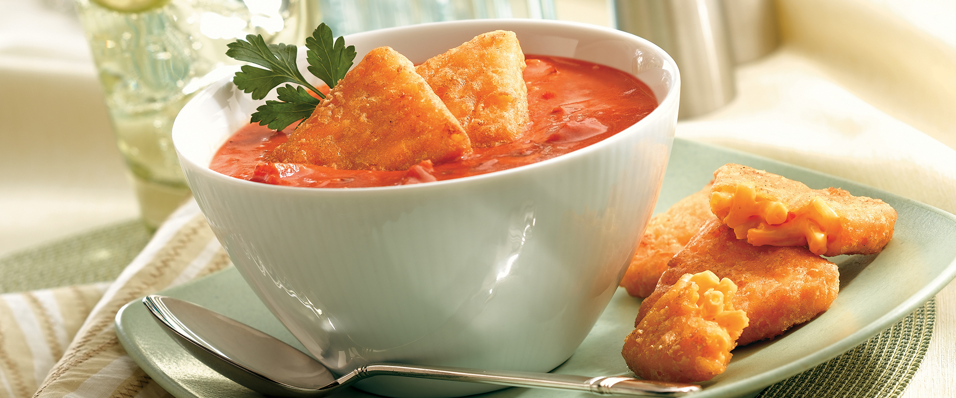 Mac & Cheese Tomato Bisque | McCain® Foodservice