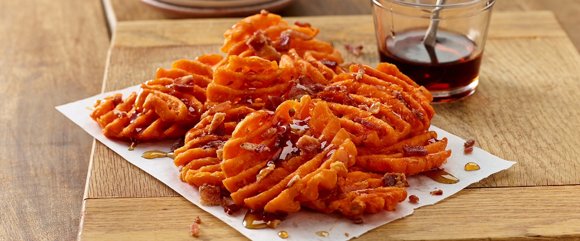 Sweet Maple Bacon Fries | McCain® Foodservice