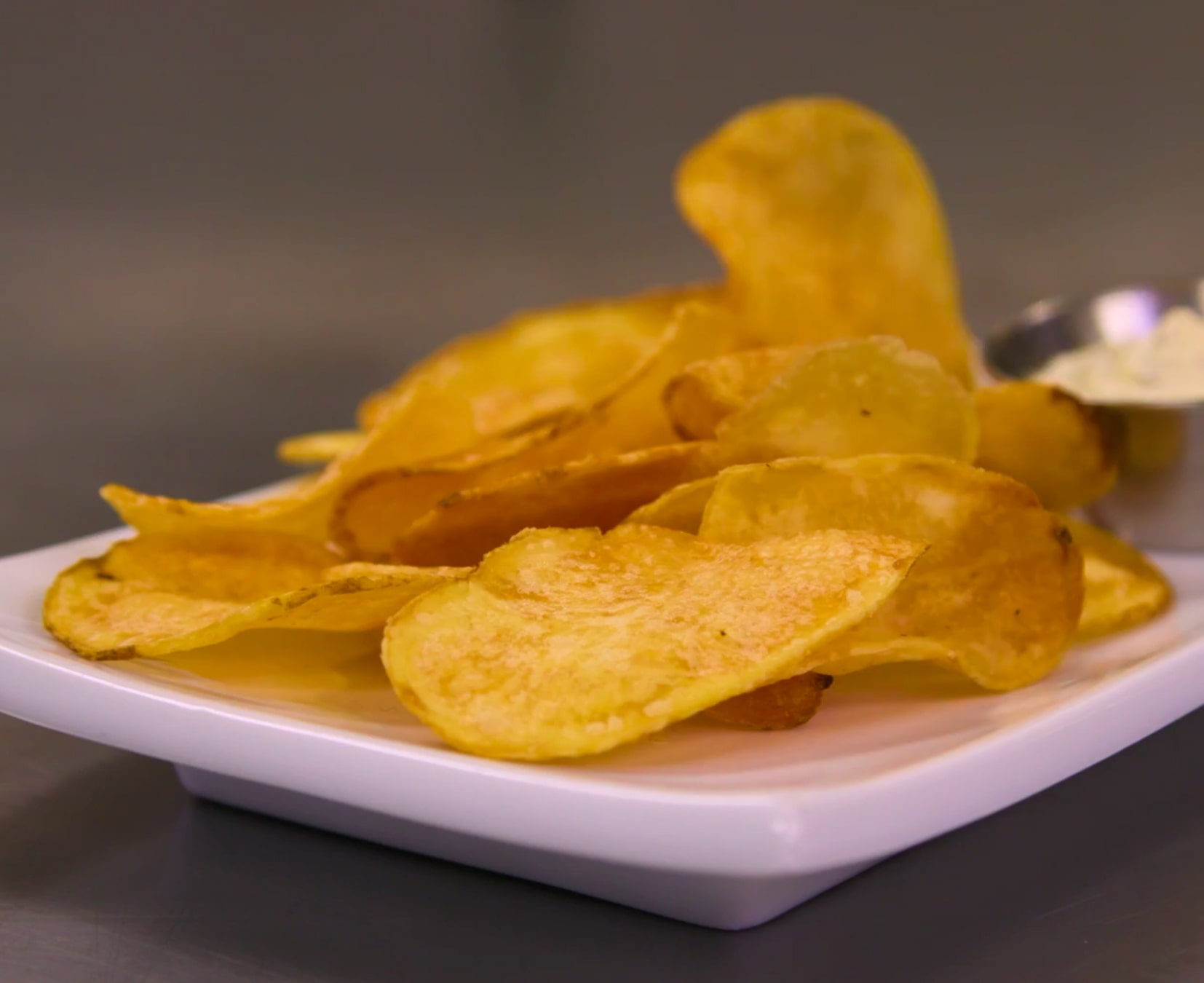 MCCAIN® SKIN-ON FLAT CHIPS | McCain® Foodservice